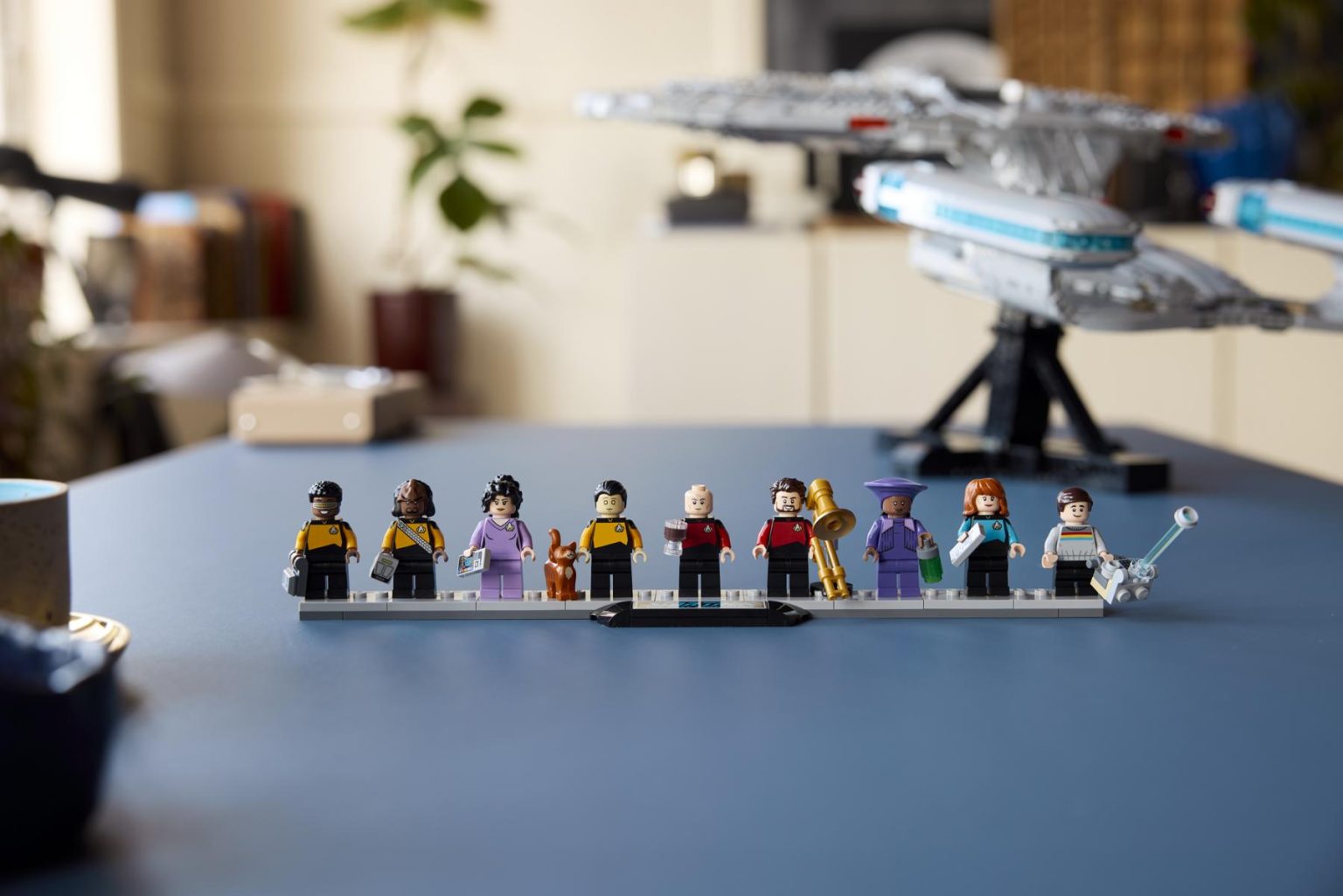 Die Enterprise-D hebt ab: Neues LEGO Star Trek Set - Spacekings